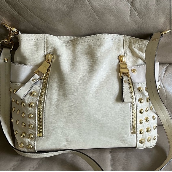 b. makowsky | Bags | B Makowsky Suede Beige Cream Purse | Poshmark